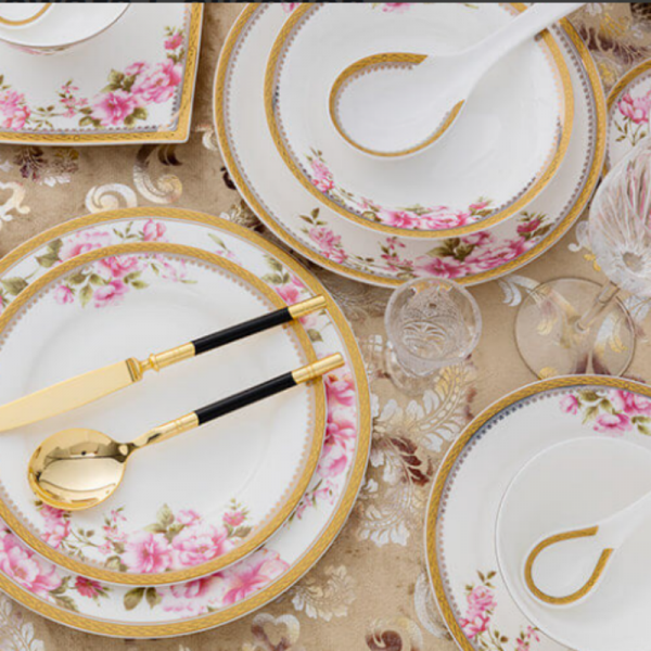 Exquisite Elegance: P&T's Premier Tableware Collection
