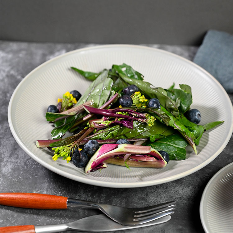 Luxurious Royal Doulton Dinnerware Sets