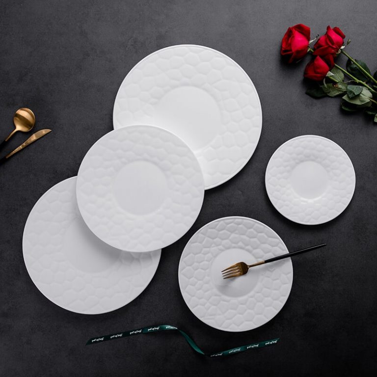 Buy the Best Kitchen Plates Set: Quality, Style, and Function Combined