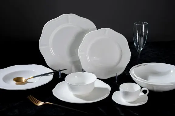 Custom Porcelain Tableware Based on Your Brand's Needs - Royalware China